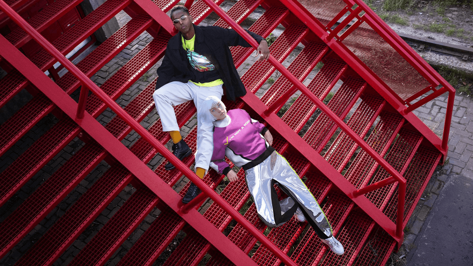 VS-LB - How are Brands adapting to Fashion Digitalization?